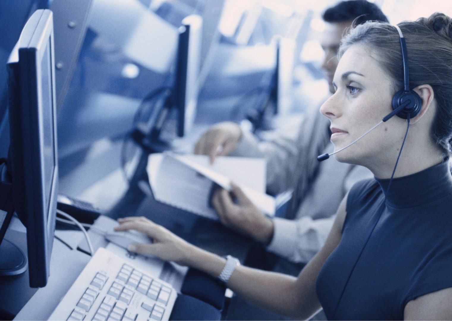 מוקד טלמיטינג לביצוע תיאומי פגישות מכירה - WeCall